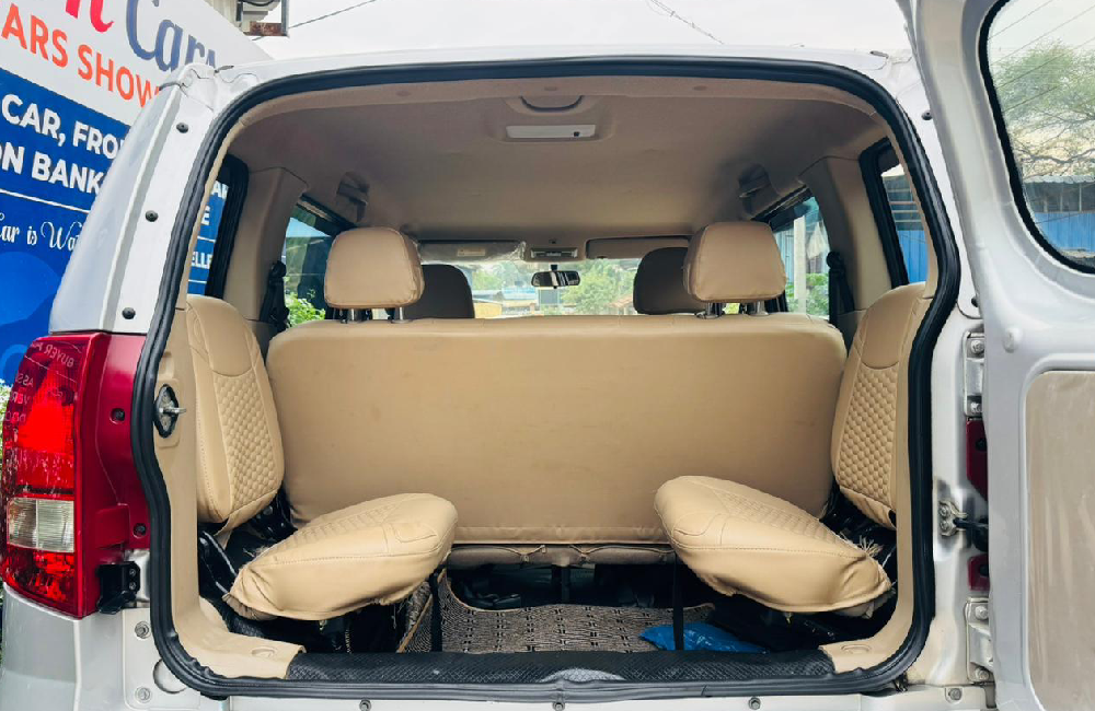 MAHINDRA-BOLERO-NEO-N10 - KarznCars